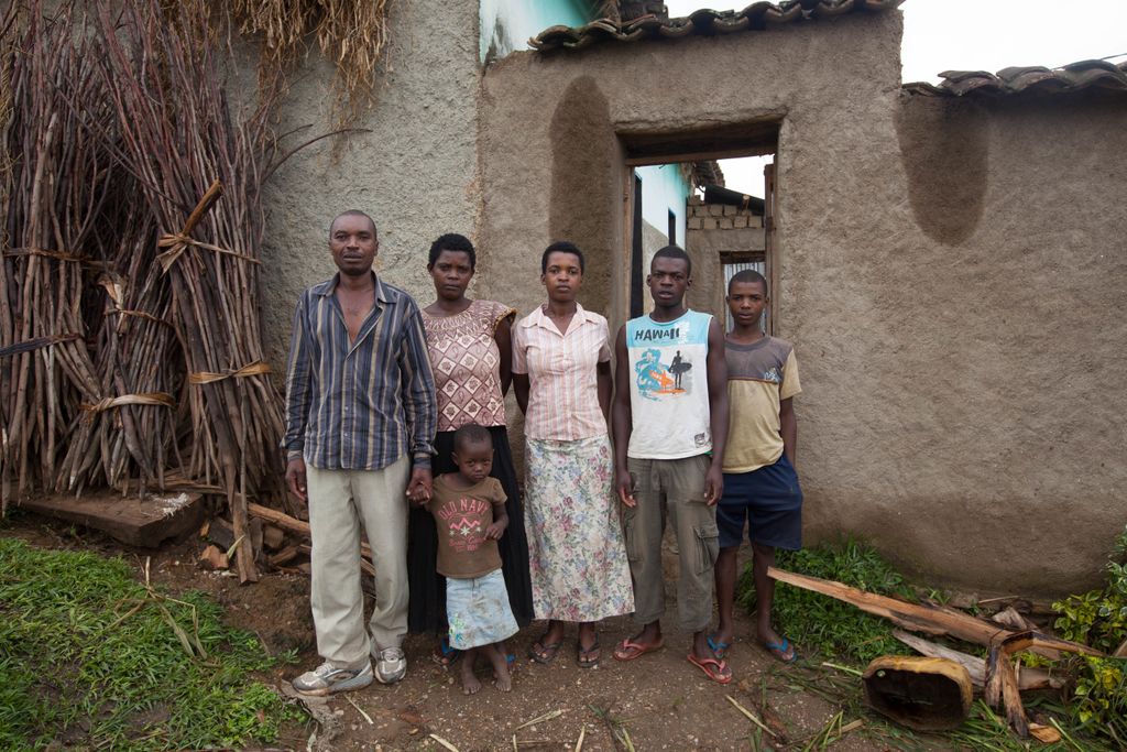 Dollar Street - photos as data to kill country stereotypes