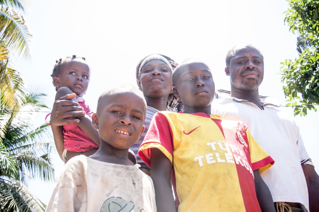 Dollar Street - photos as data to kill country stereotypes